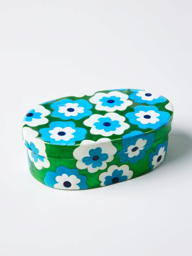 Jones & Co: Poppy Green Box – Monsterthreads